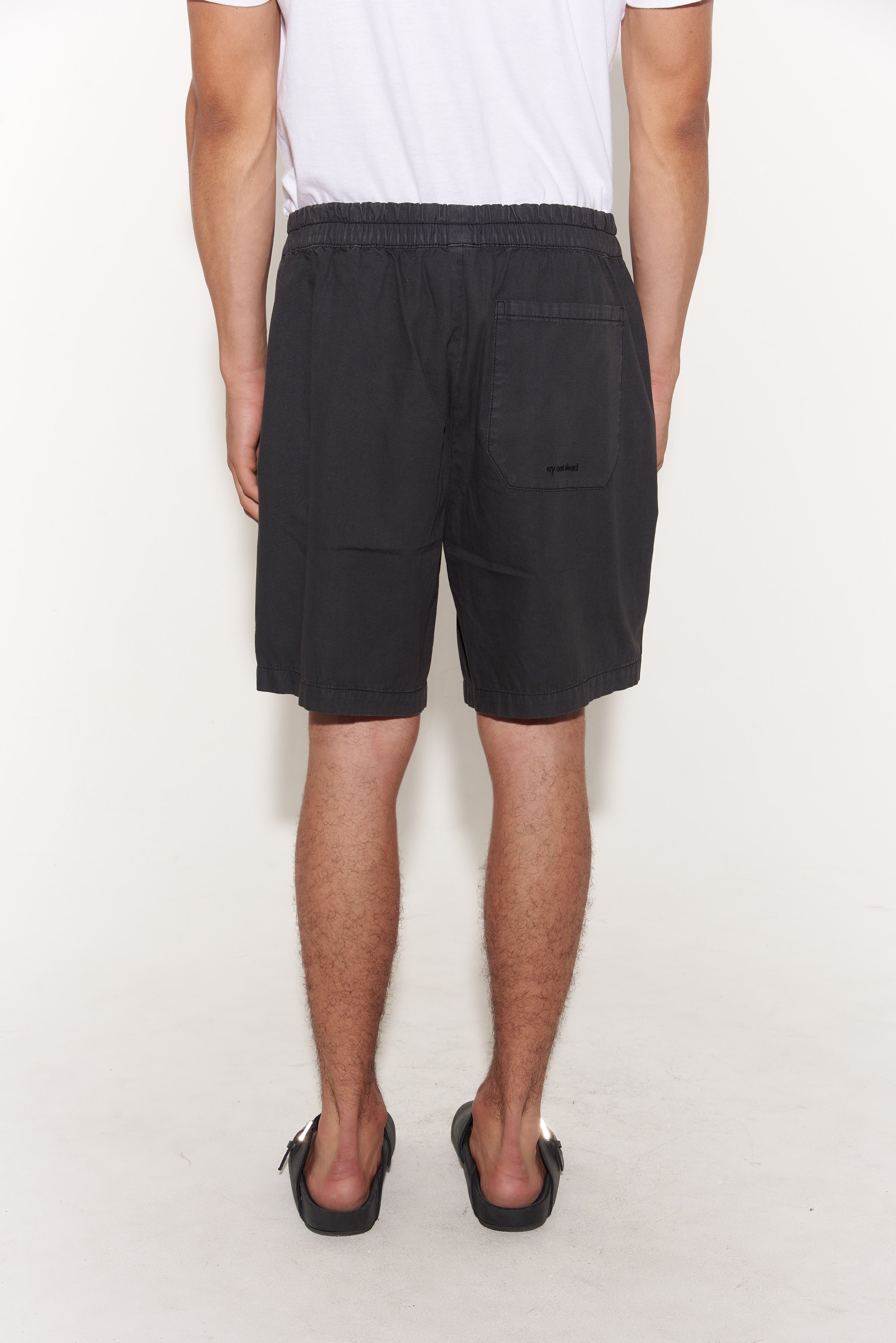 Hombre Bermudas – aynotdead-ar