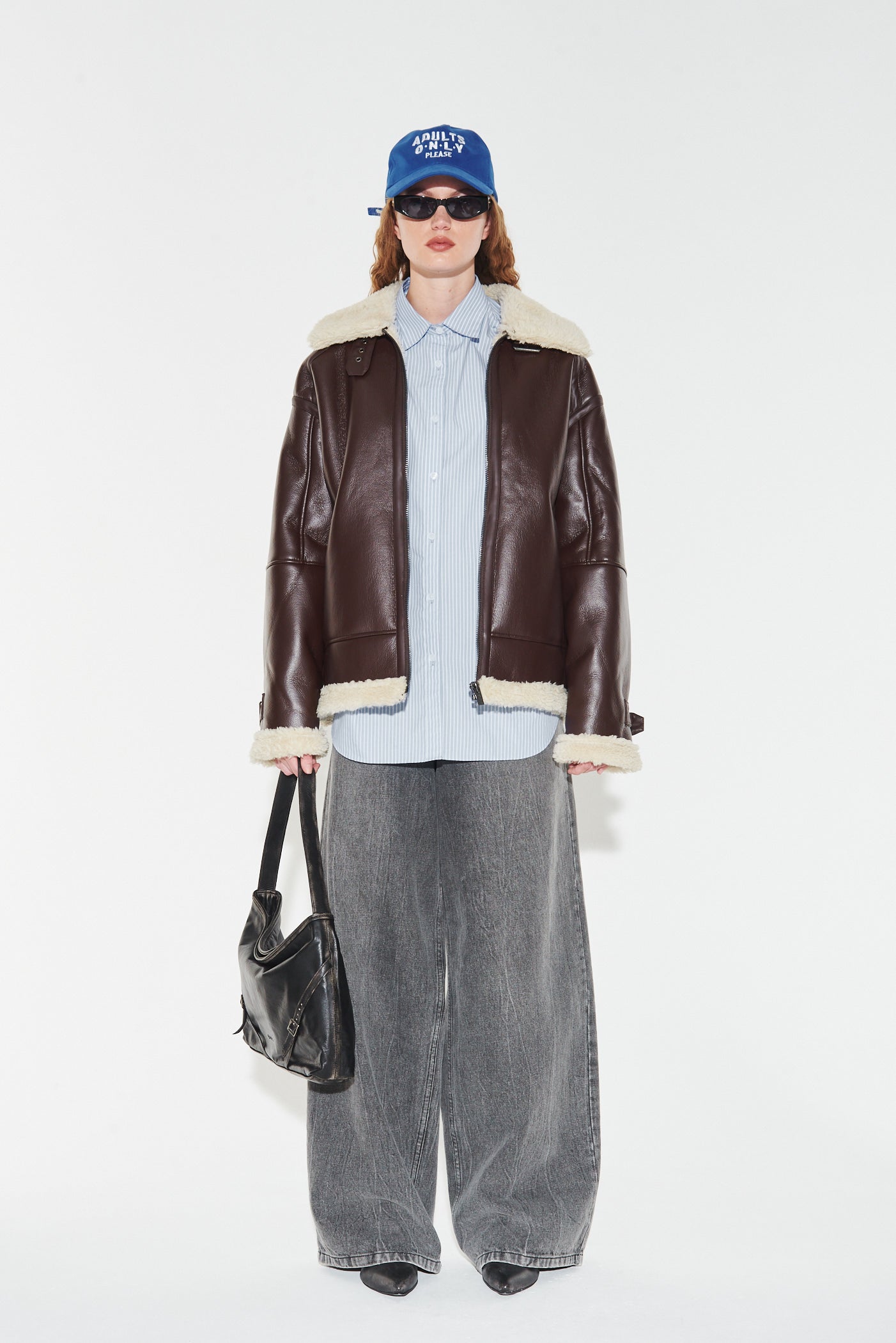 Mujer – aynotdead-ar