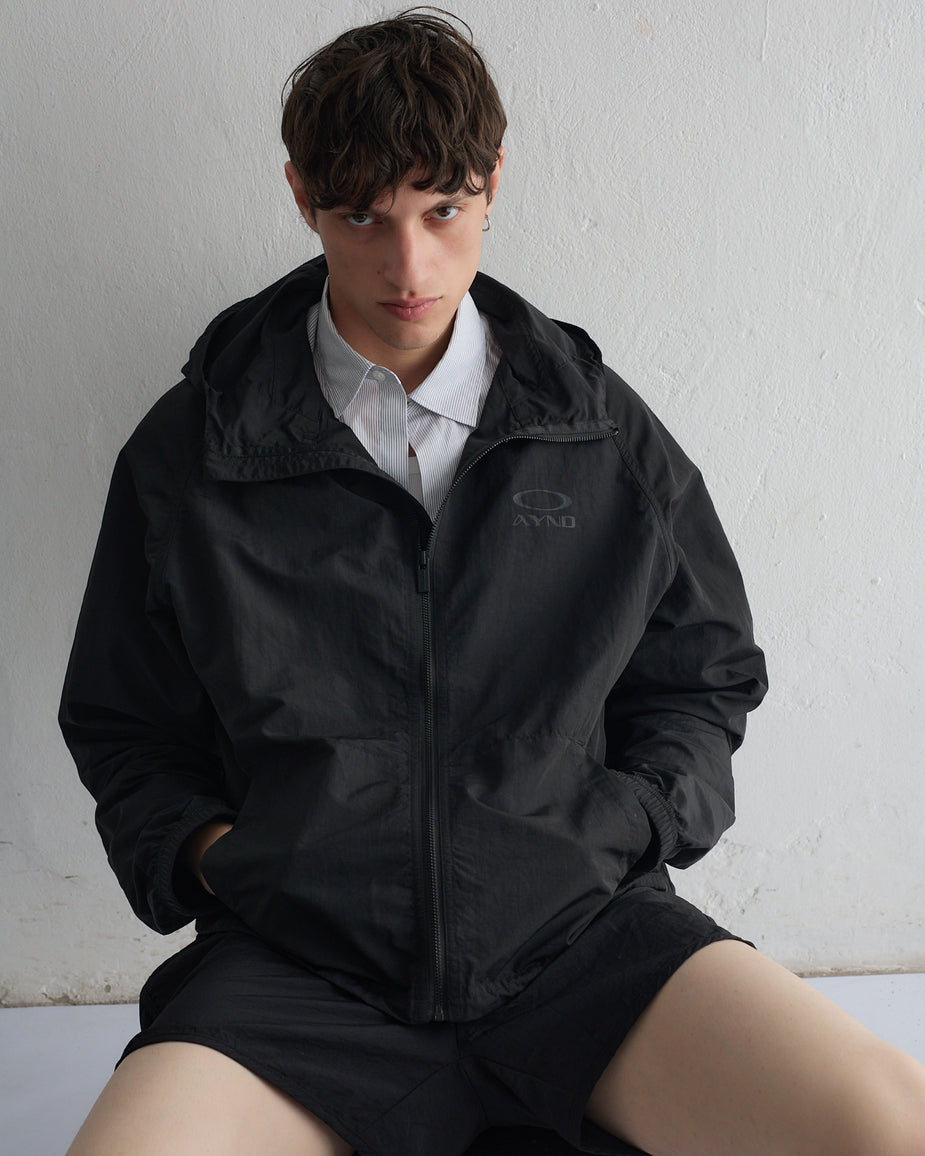 HOMBRE – aynotdead-ar